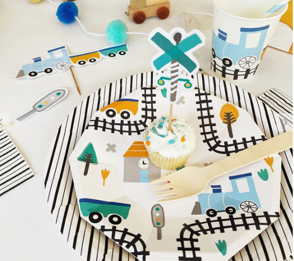 Steam Train Dessert Plates – The Party Scene